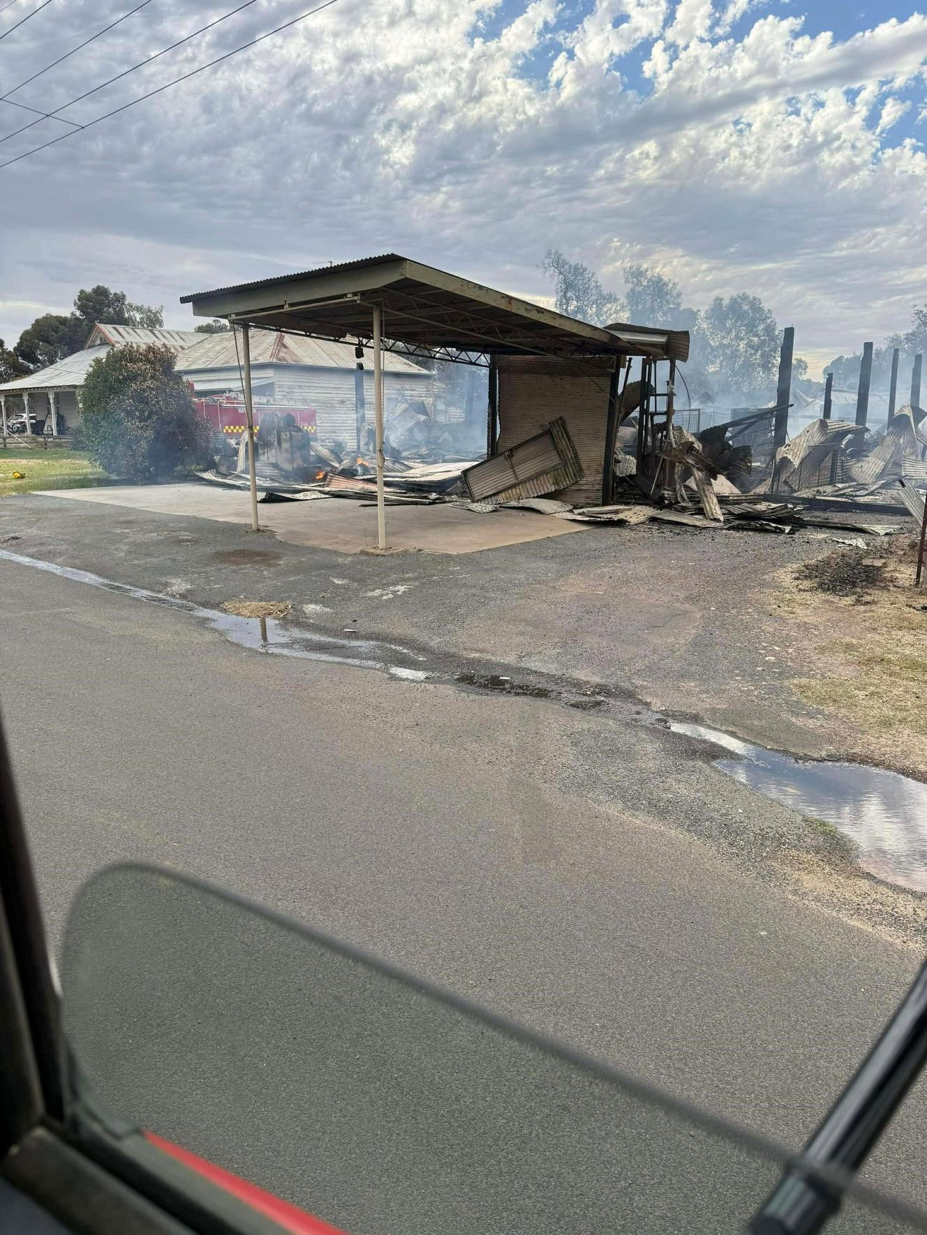 Australian heatwave live: Firefighters battling multiple out-of-control ...