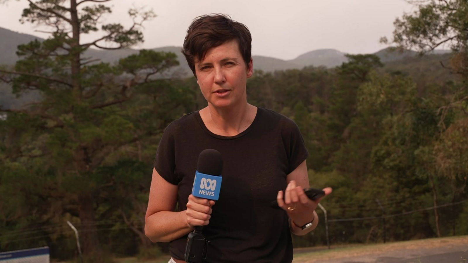 Australian heatwave live: Firefighters battling multiple out-of-control ...