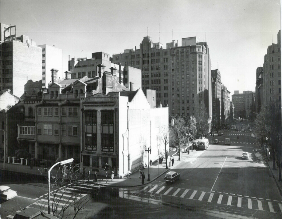 RBA minutes reveal rates decision was a close call, ASX closes higher ...