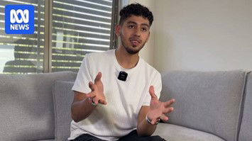 Federal election 2025: Albanese promises to keep footy on 'free TV ...